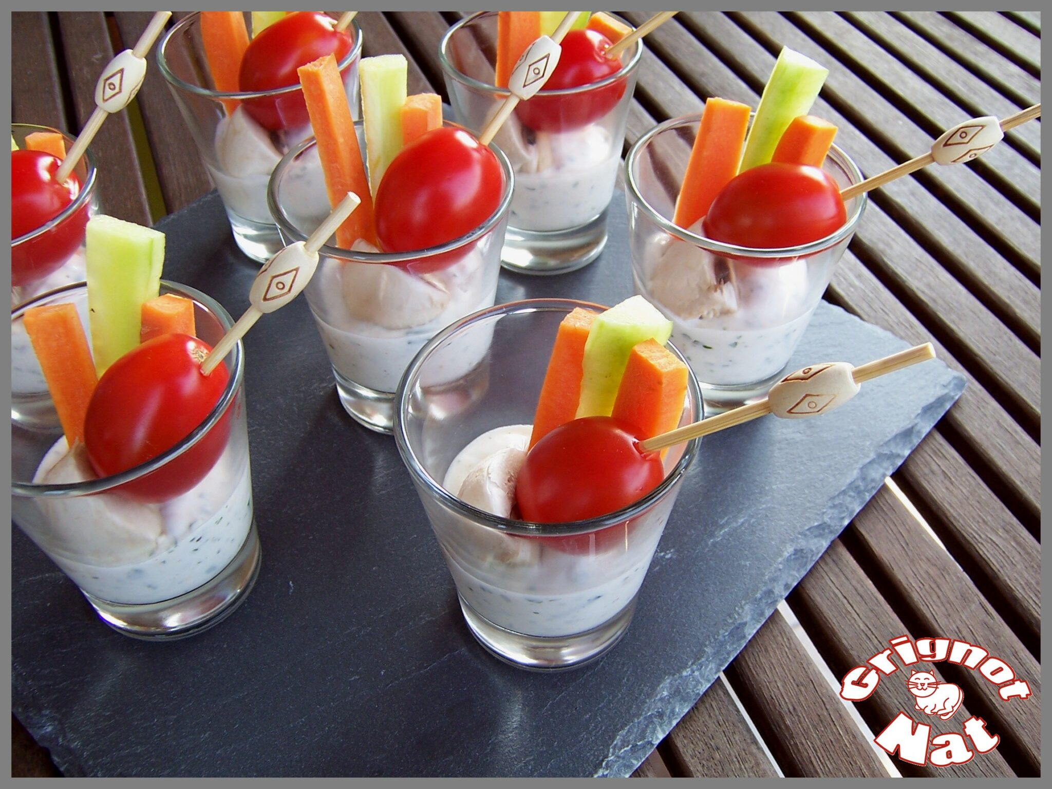 Verrines de crudités sauce yaourt - Grignot-Nat - Verrines